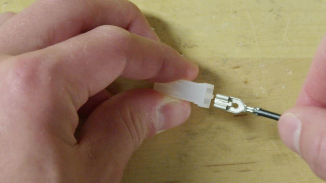 Positive Lock Tab and Receptacle Terminals | TE Connectivity