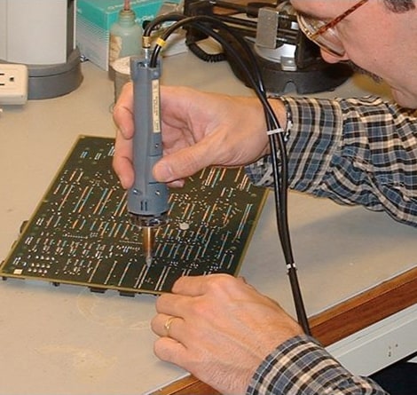 Electronic Component Repairs | Electronics Repair Services - TE ...